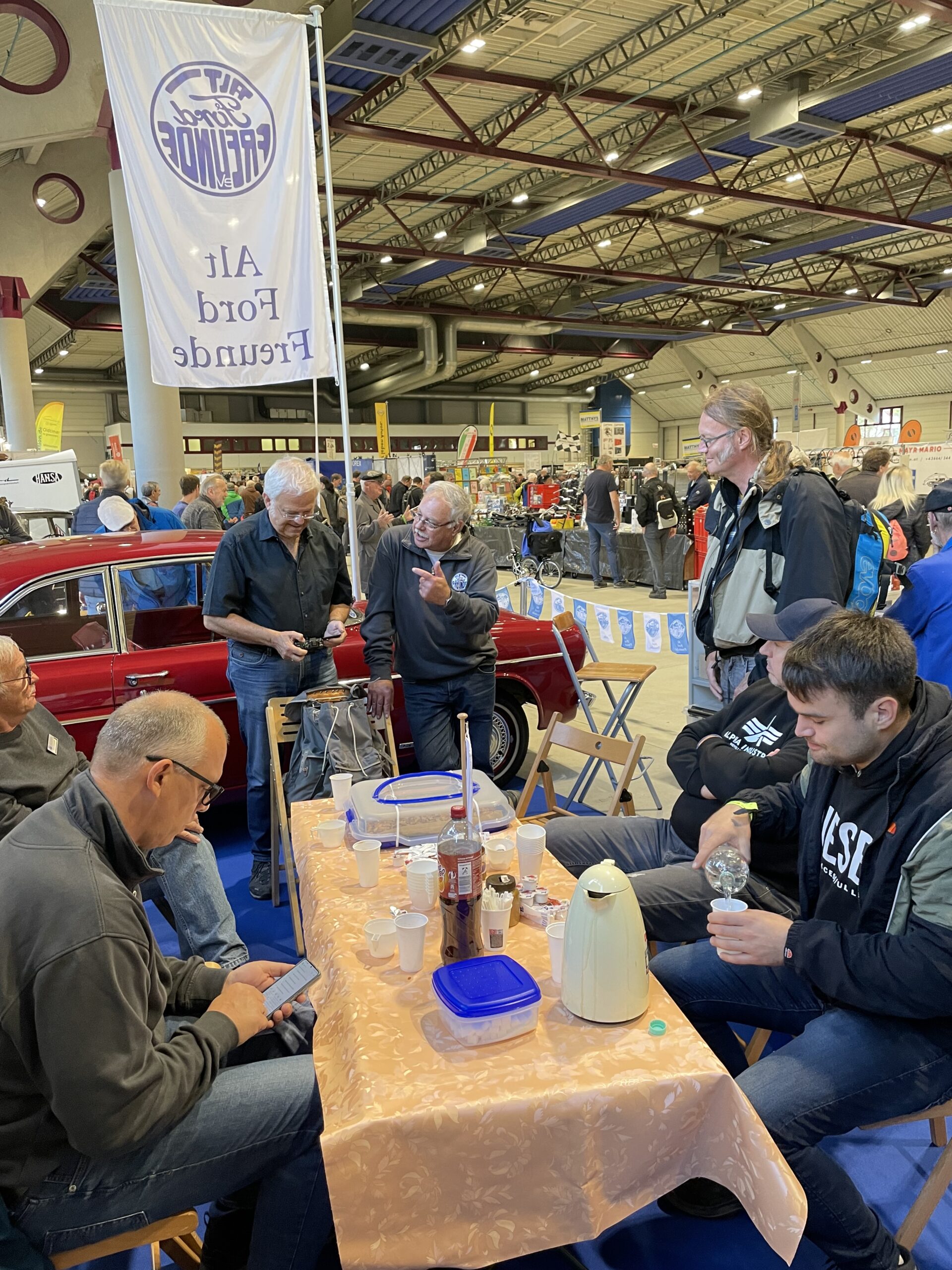 Veterama mit AFF Stand Mannheim 2023 - Alt-Ford-Freunde E.V.