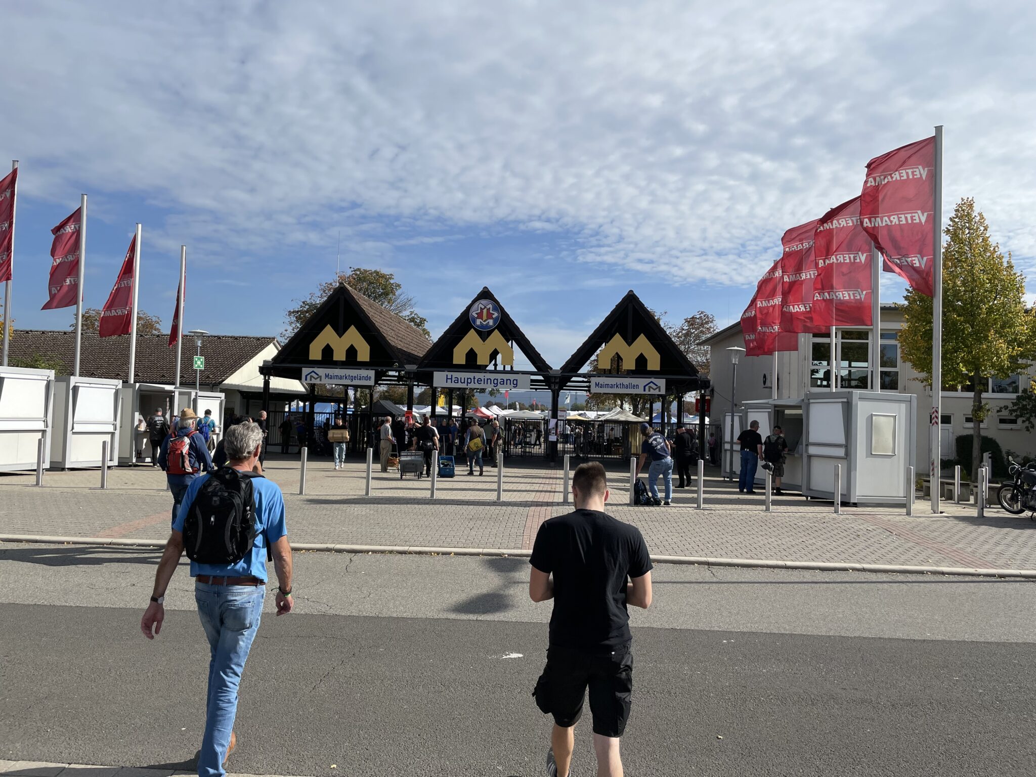 Veterama mit AFF Stand Mannheim 2023 - Alt-Ford-Freunde E.V.